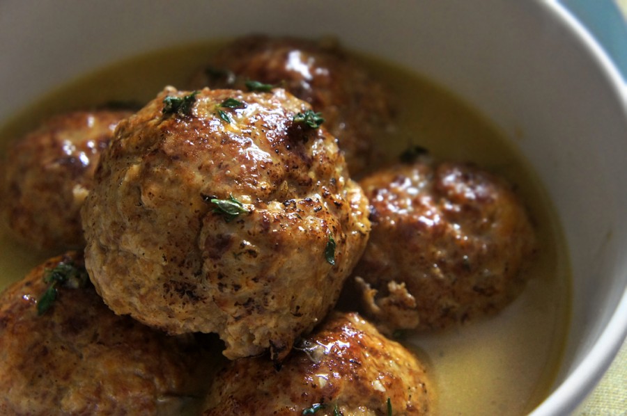 White Wine Meatball To The Rescue – Lady and Pups