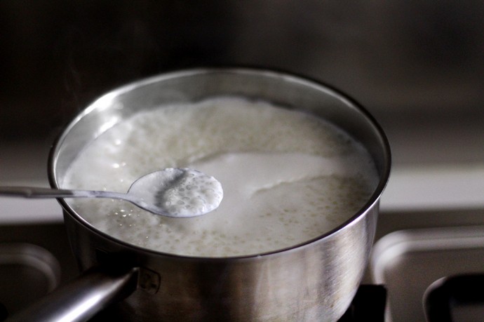 rum and raisin baked tapioca pudding