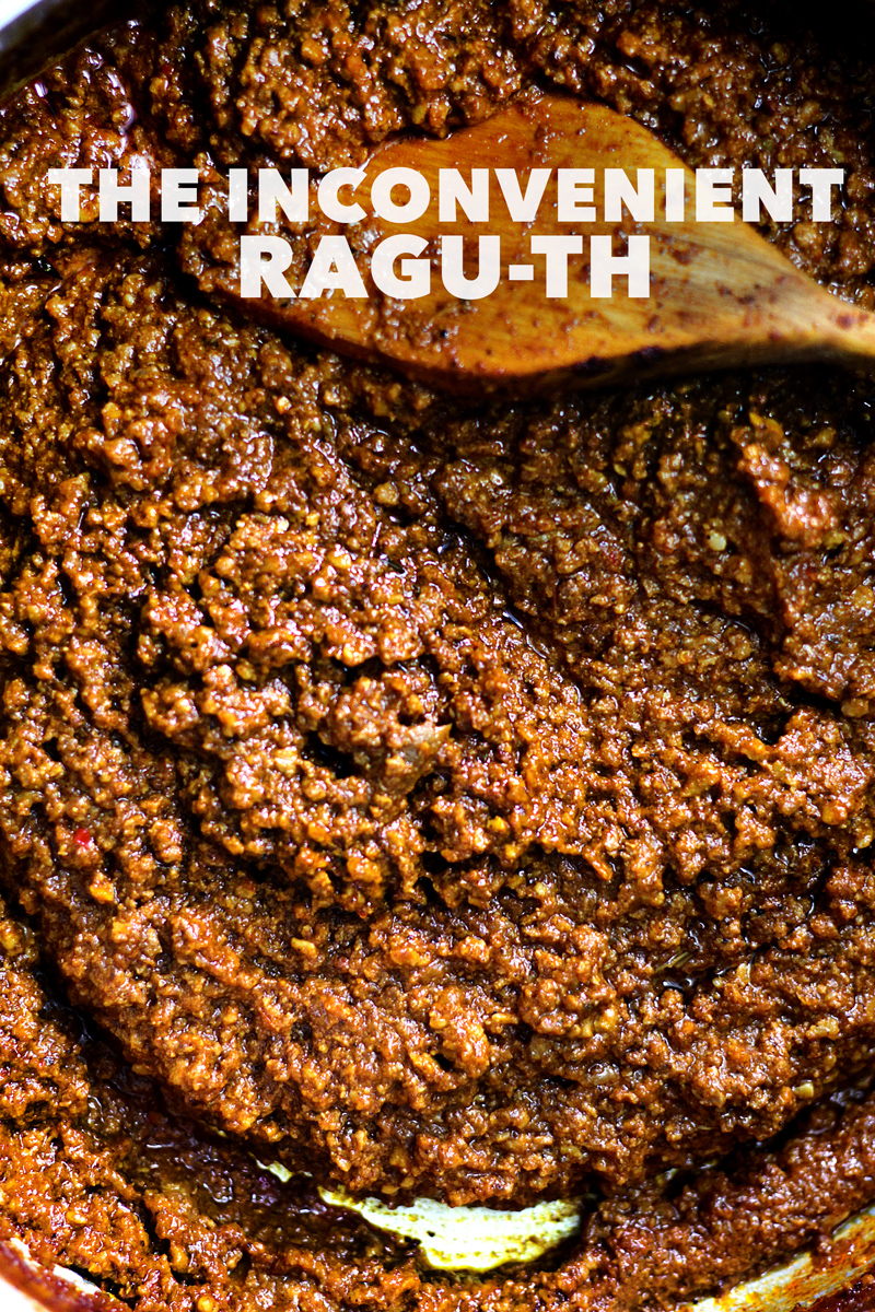 THE INCONVENIENT RAGU-TH – Lady and Pups