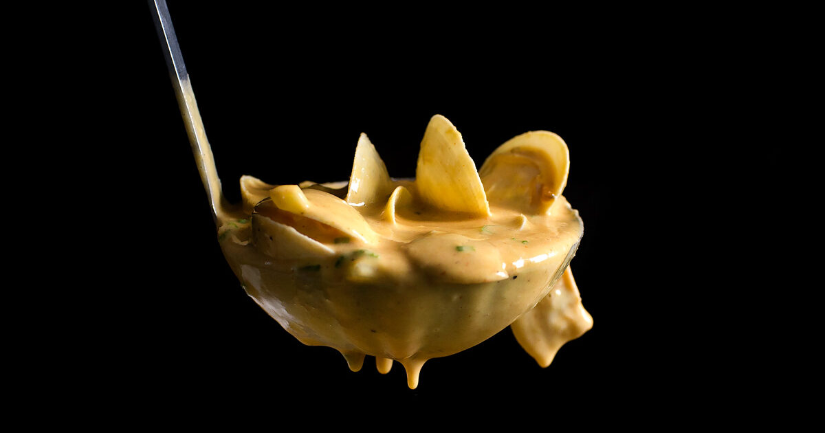 MY BIG, FAT, SPICY KOREAN CLAM CHOWDER – Lady and Pups