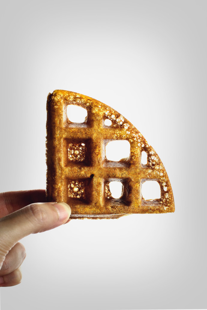 CRISPY YEASTED AND EXTRA “MALTY” WAFFLES – Lady and Pups