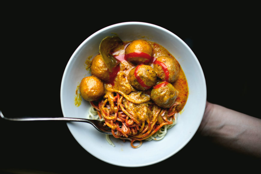 HONG KONG'S CURRY FISH BALLS OVER RAMEN