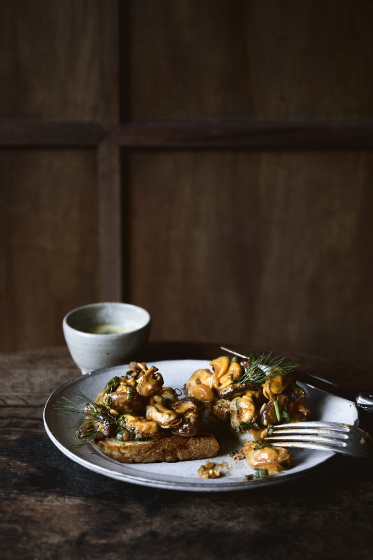 Spicy mussel and burnt mushroom toast w/ broth – Lady and Pups