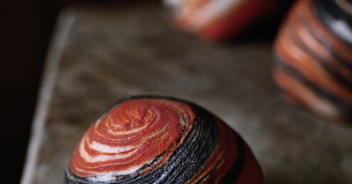 Halloween spiral pastry stuffed with pumpkin and cheddar – Lady and Pups